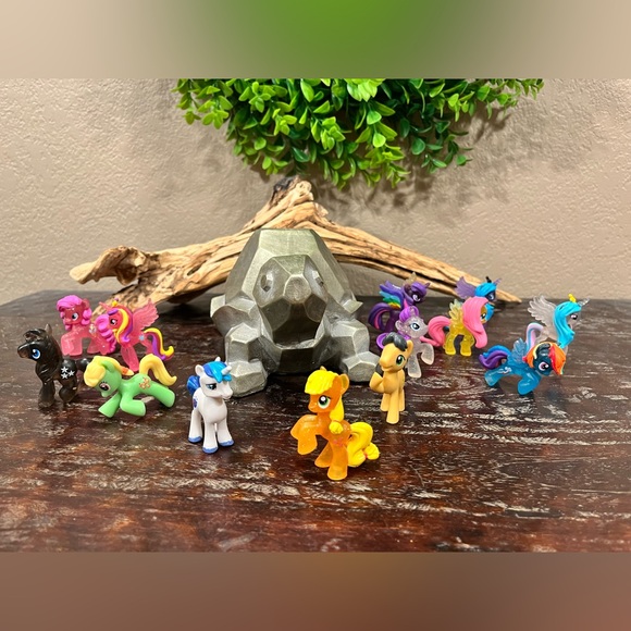 Hasbro | Toys | My Little Pony Mini Figures Bundletotal Of 3 | Poshmark